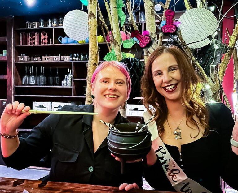Top 5 best secret bars in Edinburgh | Hidden Jems